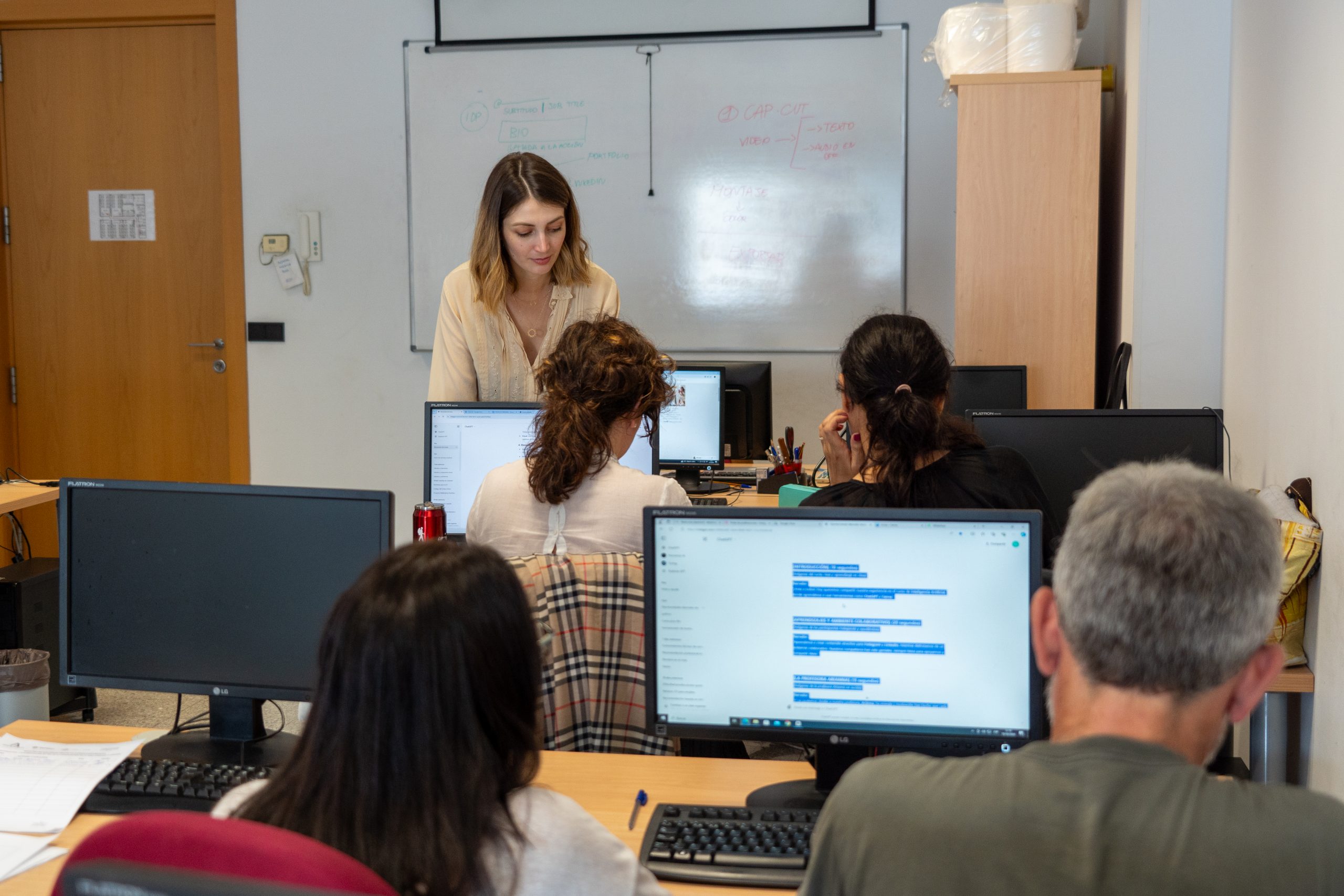 Educación de calidad con nuevos cursos - Insertia Formación